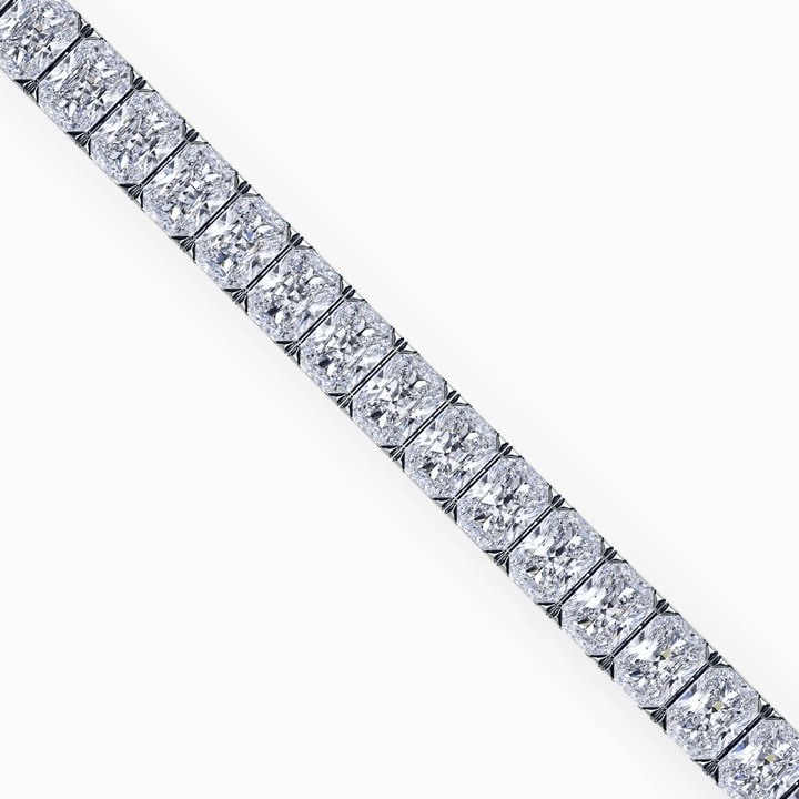 Radiant Lab Diamond Bracelet in White Gold (5 carat)