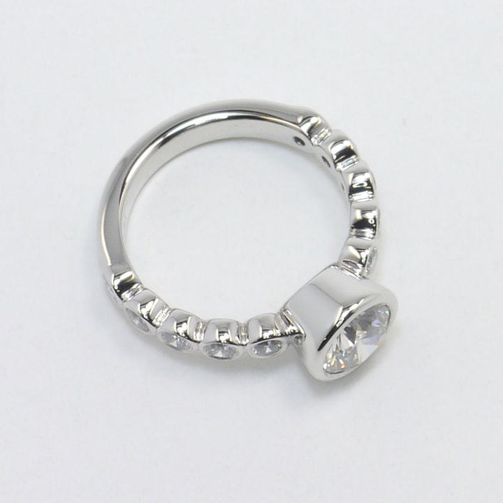 Unique Custom Round Bezel Diamond Ring