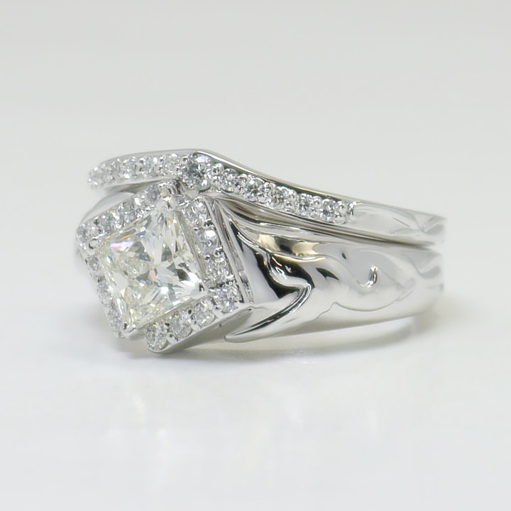 Hummingbird Engagement Ring | One Carat Princess Diamond