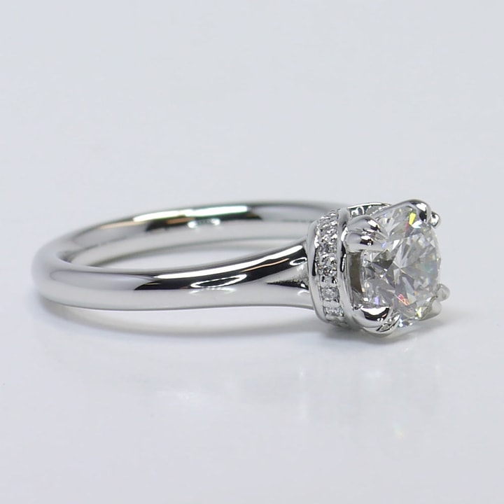 Round Diamond Engagement Ring | Ribbon Engagement Ring