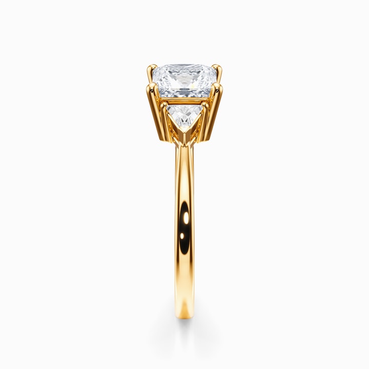 Princess Lab Diamond Trielle Ring in Yellow Gold