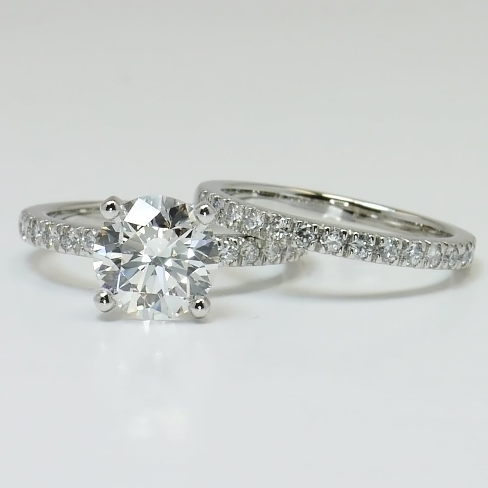 1.30 Carat Round Cut Diamond Bridal Set In Platinum