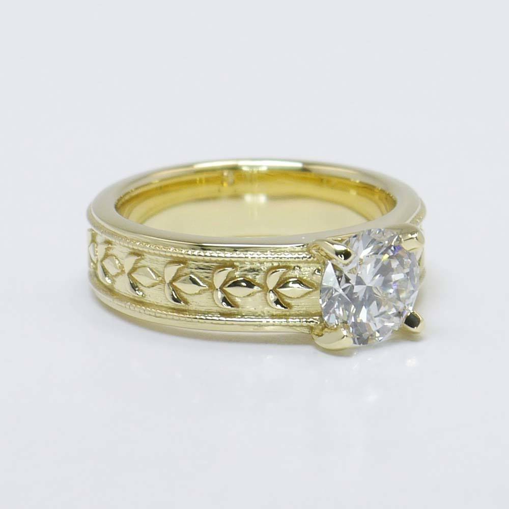 Mens 1.25 Carat Engraved Leaf Design Ring In Gold