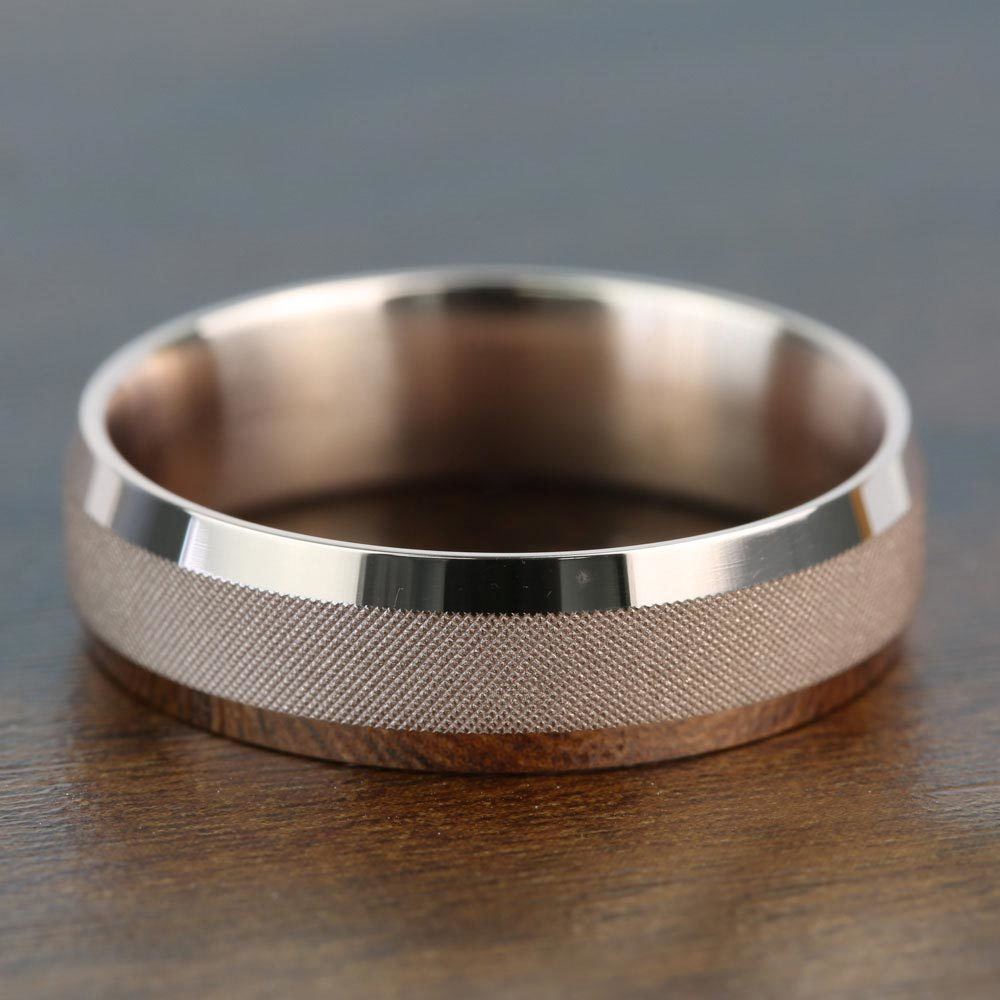 Cross Hatch Design Mens Wedding Band In Rose Gold